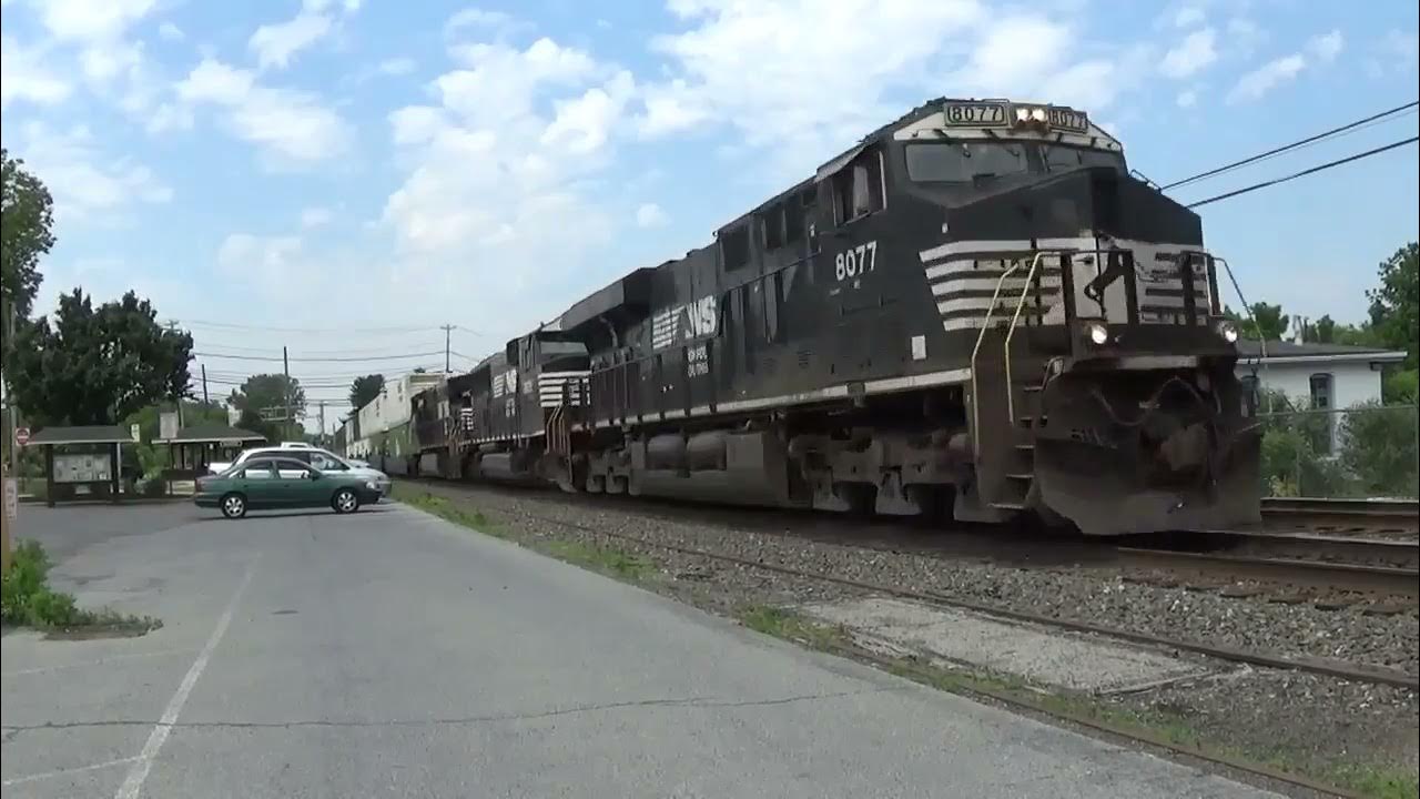 NS 20R with NS 8077 in Macungie - 6/11/16 - YouTube