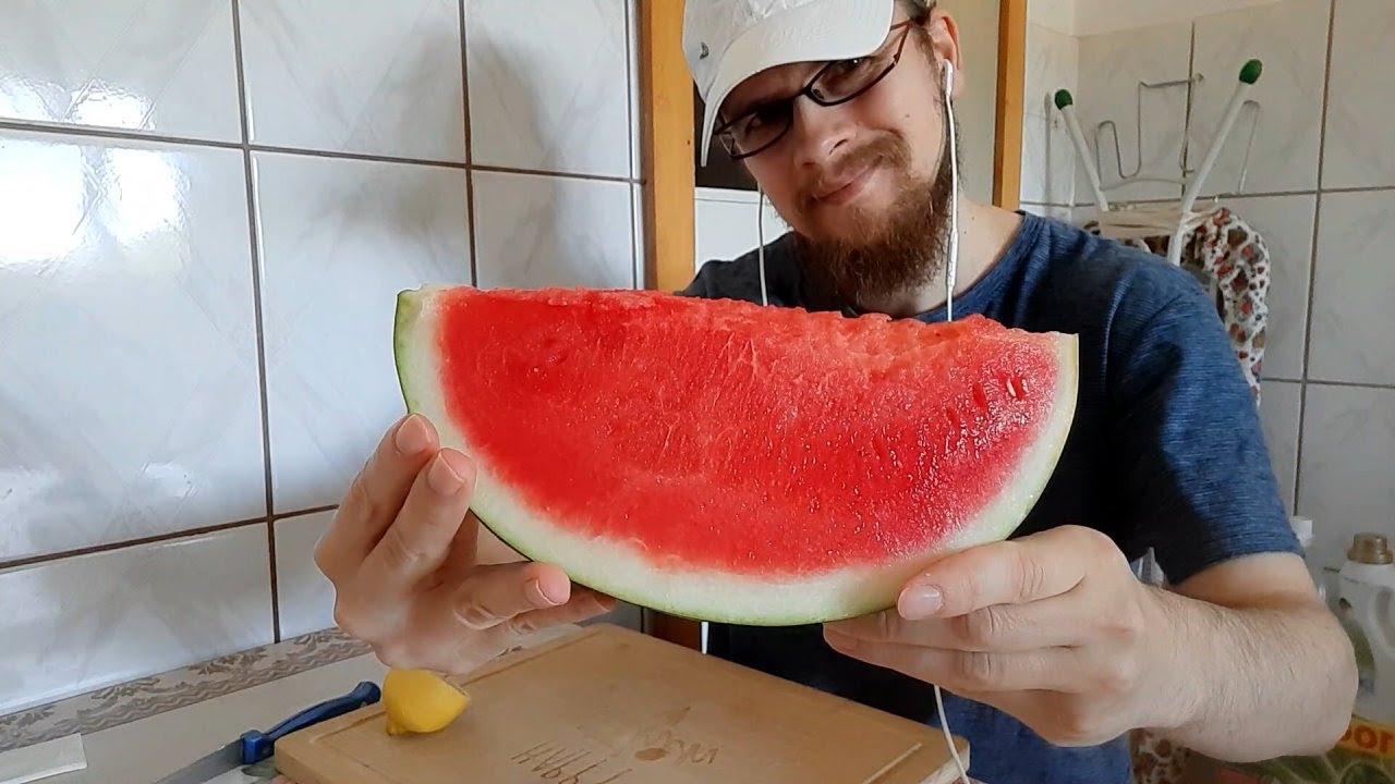 ASMR Eating Watermelon With Lemon | Crunchy Sounds Satisfying Video - YouTube