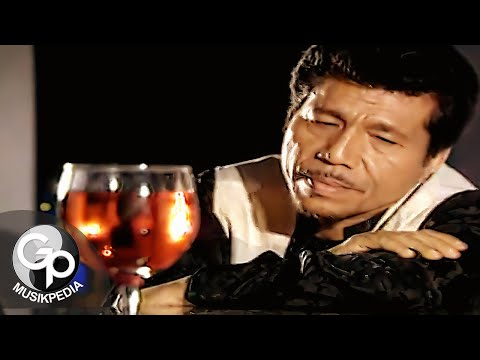 Meggi Z - Senyum Membawa Luka (Official Karaoke)