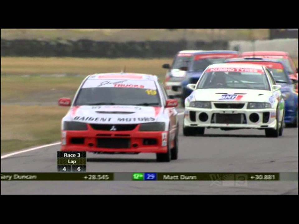 Gillette Motorsport Production GT Ruapuna Race 3 - YouTube