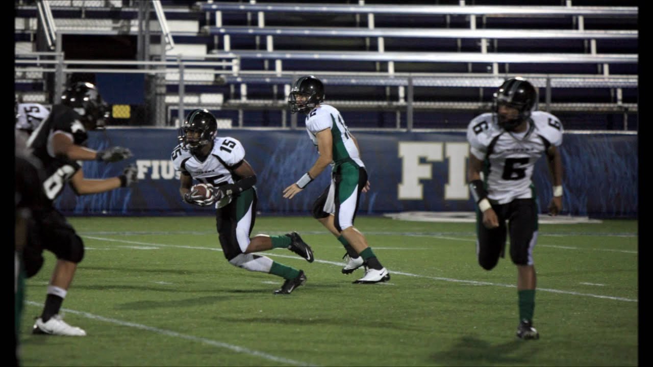 Luke Soto #12 Quarterback Varela Football: 2010 Season Photo Gallery ...