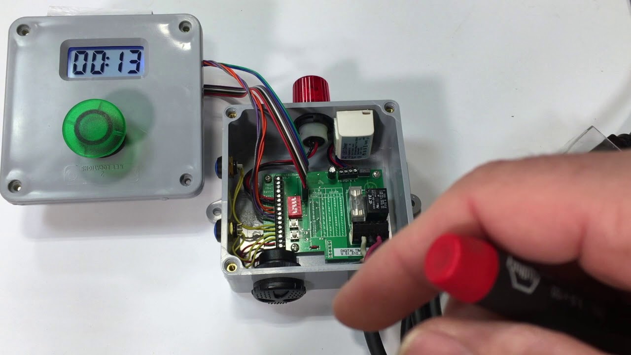 Gizmo Engineering Timer - Mode 5 (relay auto off) - YouTube