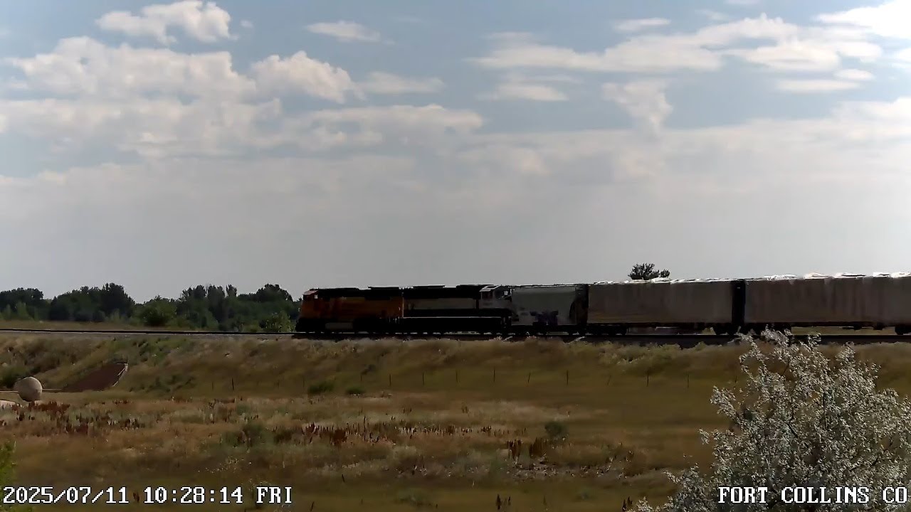 20250711 BNSF9709 Executive Grinstein Paint at Fort Collins CO - YouTube