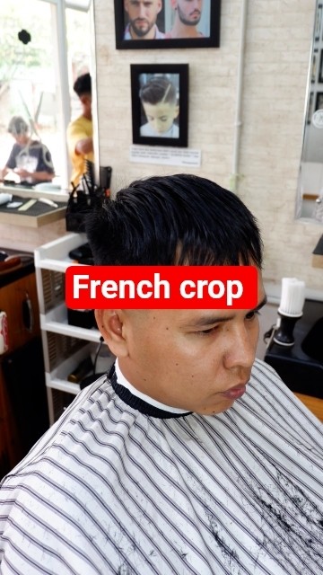 Crop Top Fade Tajam! Potongan Pendek Gaya Barber Modern 💈🔥 #shorts ...