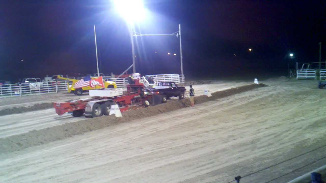 1st gen cummins truck pulling, hood stack - YouTube