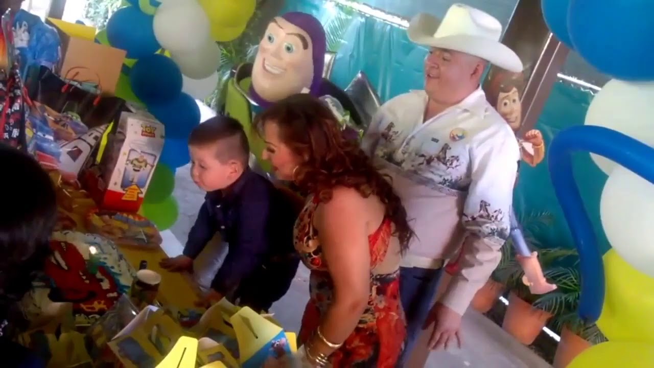 Payasos y Botargas Guadalajara toy Story with Buzzlightyear - YouTube