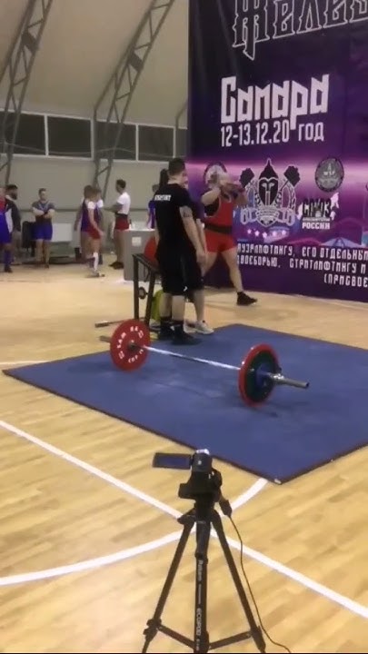 подъем (не строгий) на бицепс 100 кг #зож #спорт #бицепс #sports # ...