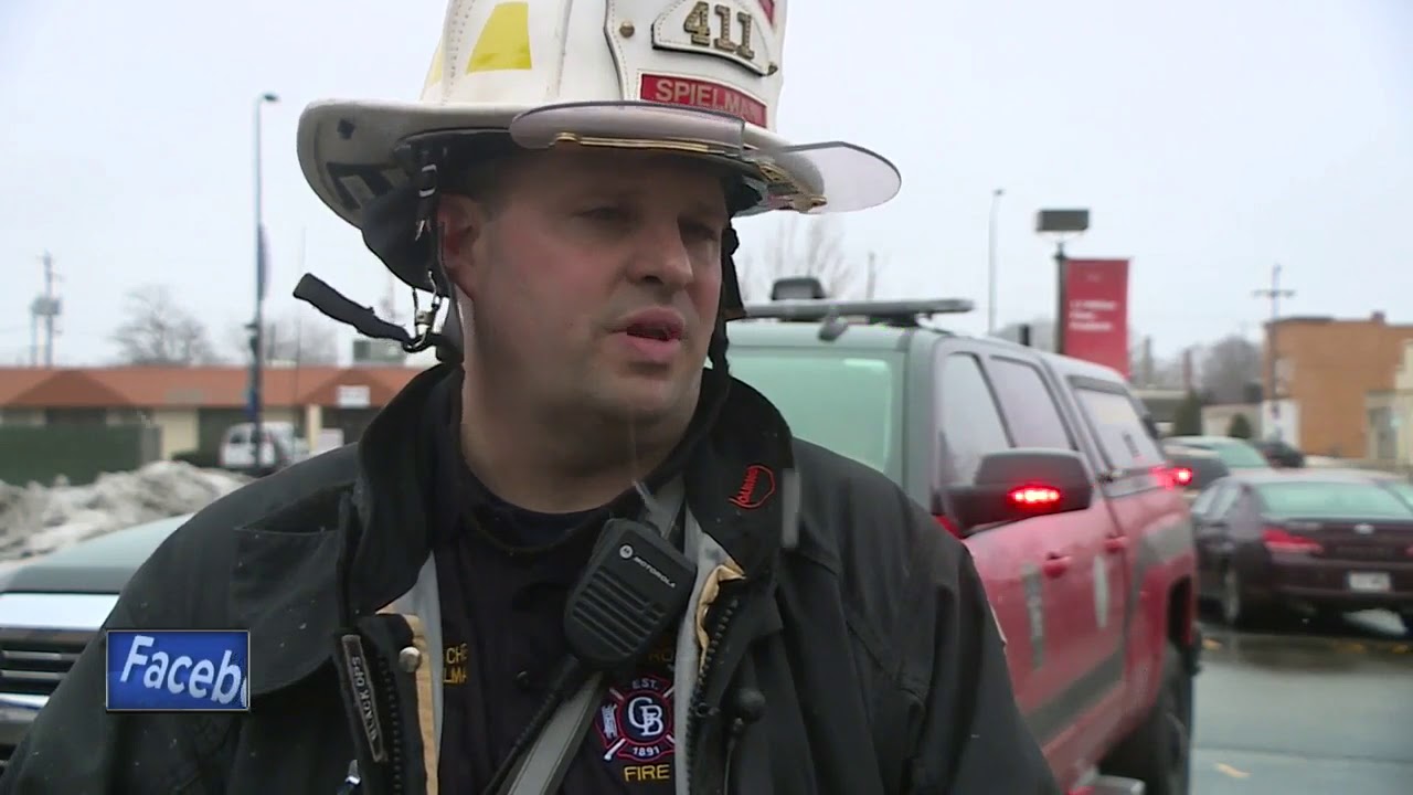 Oxygen tank explosion causes fire - YouTube