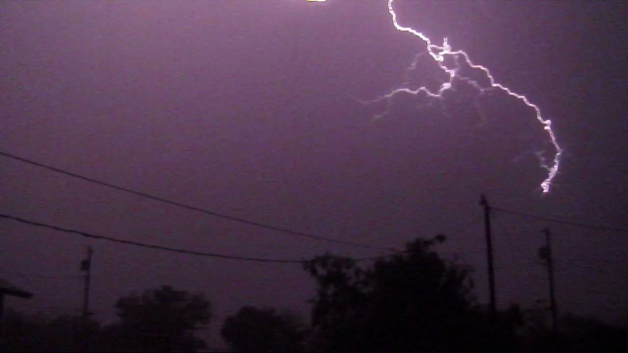 Huge Lightning Bolts Jumping Across The Sky - YouTube
