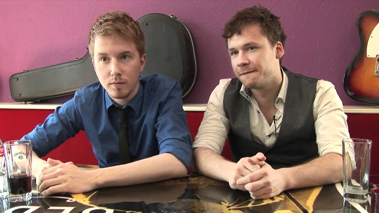 Handsome Poets interview - Tim van Esch en Daniel Smit (deel 3) - YouTube