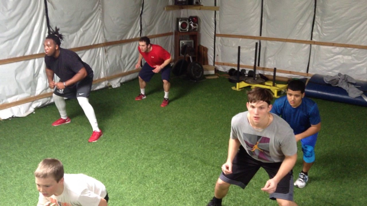 Crossover step to lateral shuffle - YouTube