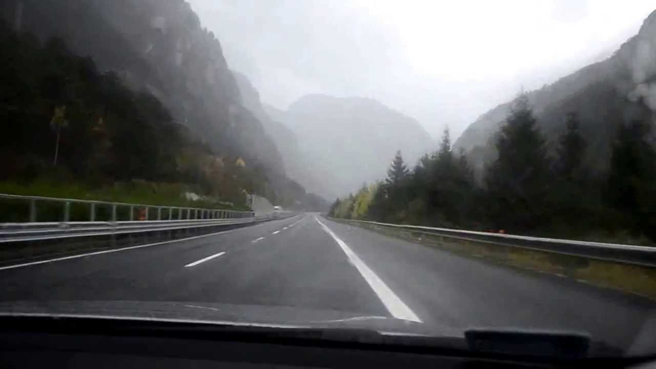 autostrada A23 - przez włoskie alpy - YouTube