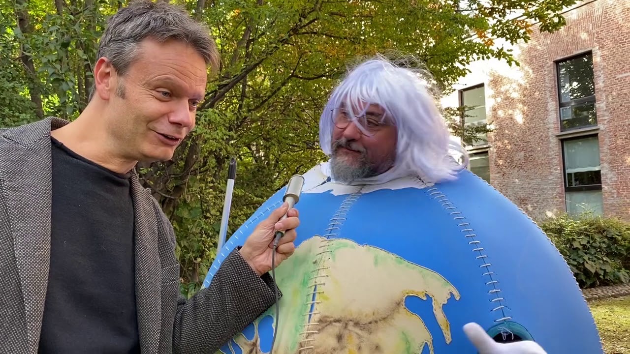 Il pianeta brontolone - YouTube