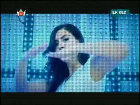 Tugba Ekinci - Condom ( Kondom ) - ORJİNAL VİDEO KLİP - Yuksek Kalite  w  Lyrics