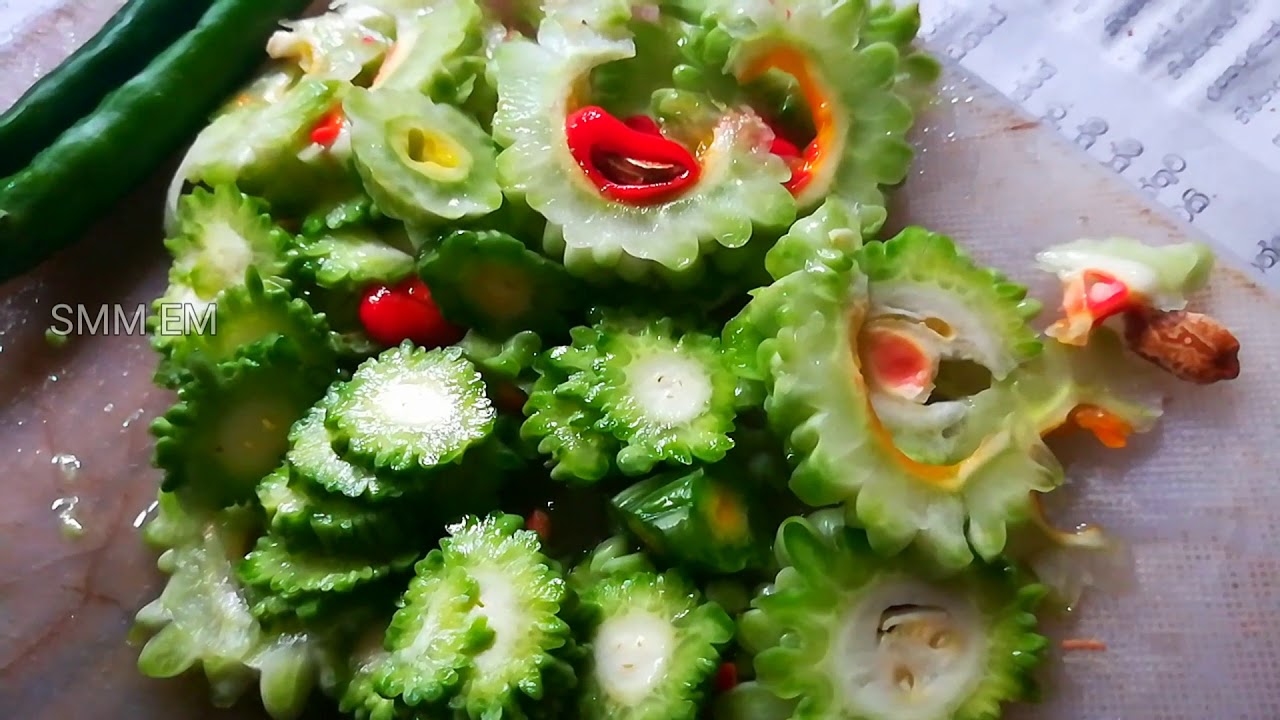 Bitter gourd (Bitter melon) fry | Sri lankan Bitter gourd | Karela fry ...