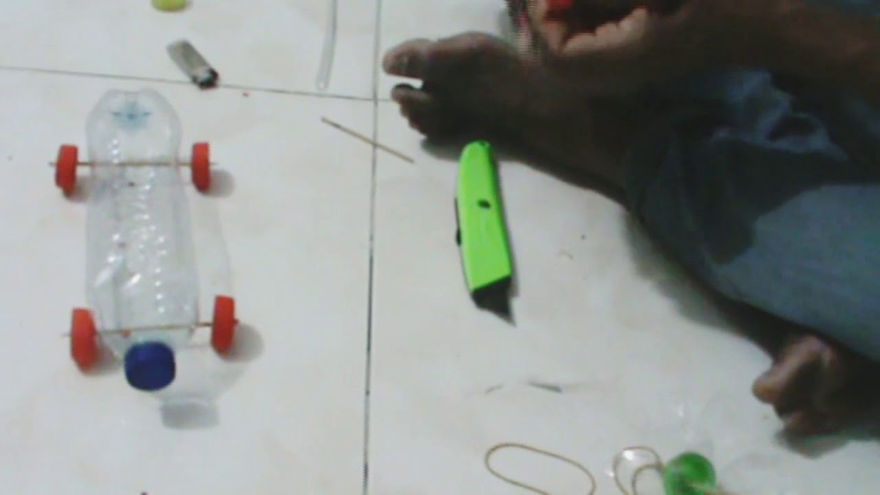 Como hacer un coche con botellas de plastico | willians flores - YouTube