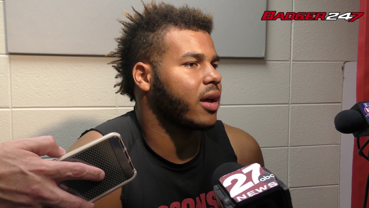 T.J. Edwards Talks Return For His Senior Season - YouTube