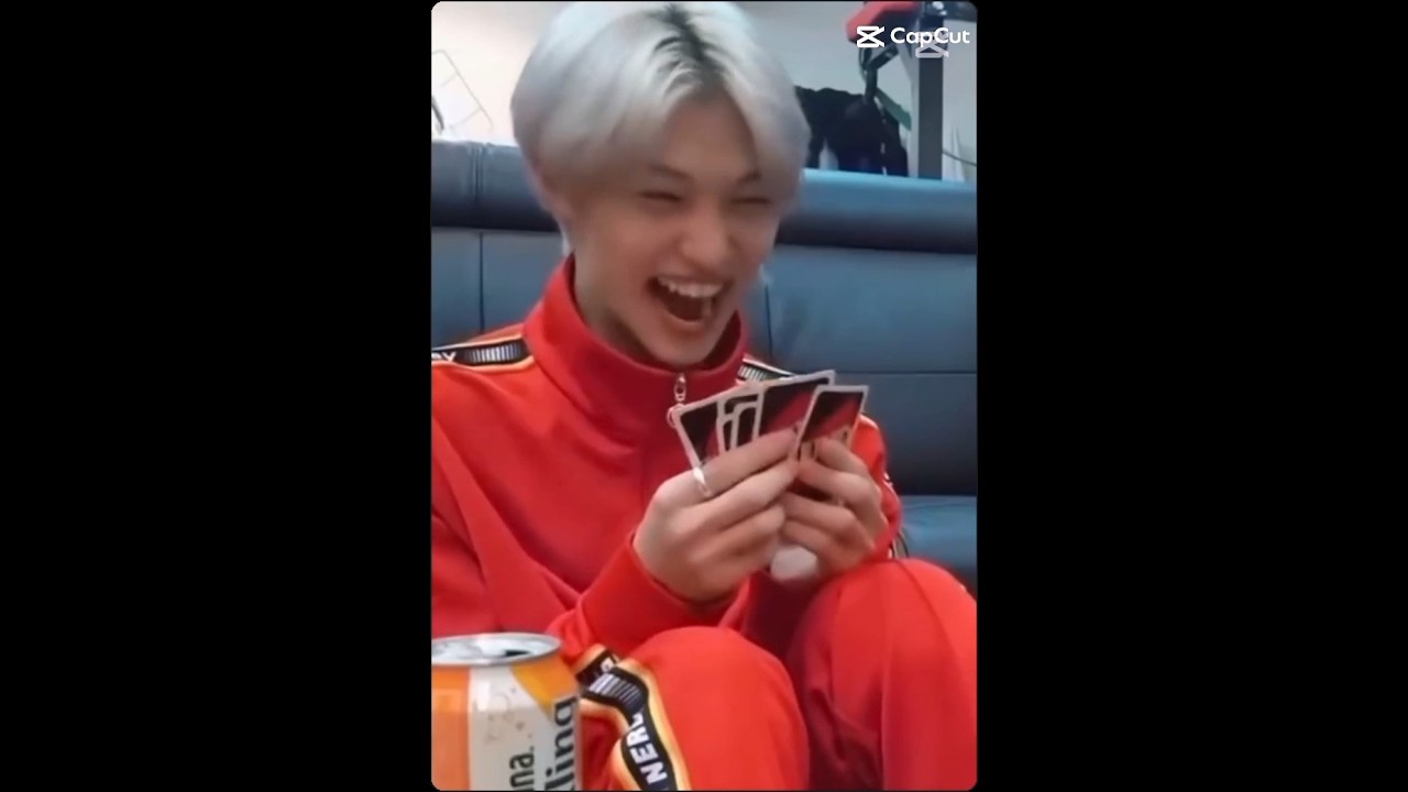 stray kids Felix and stray kids Bangchan playing UNO😂🤣#fyp #straykids # ...