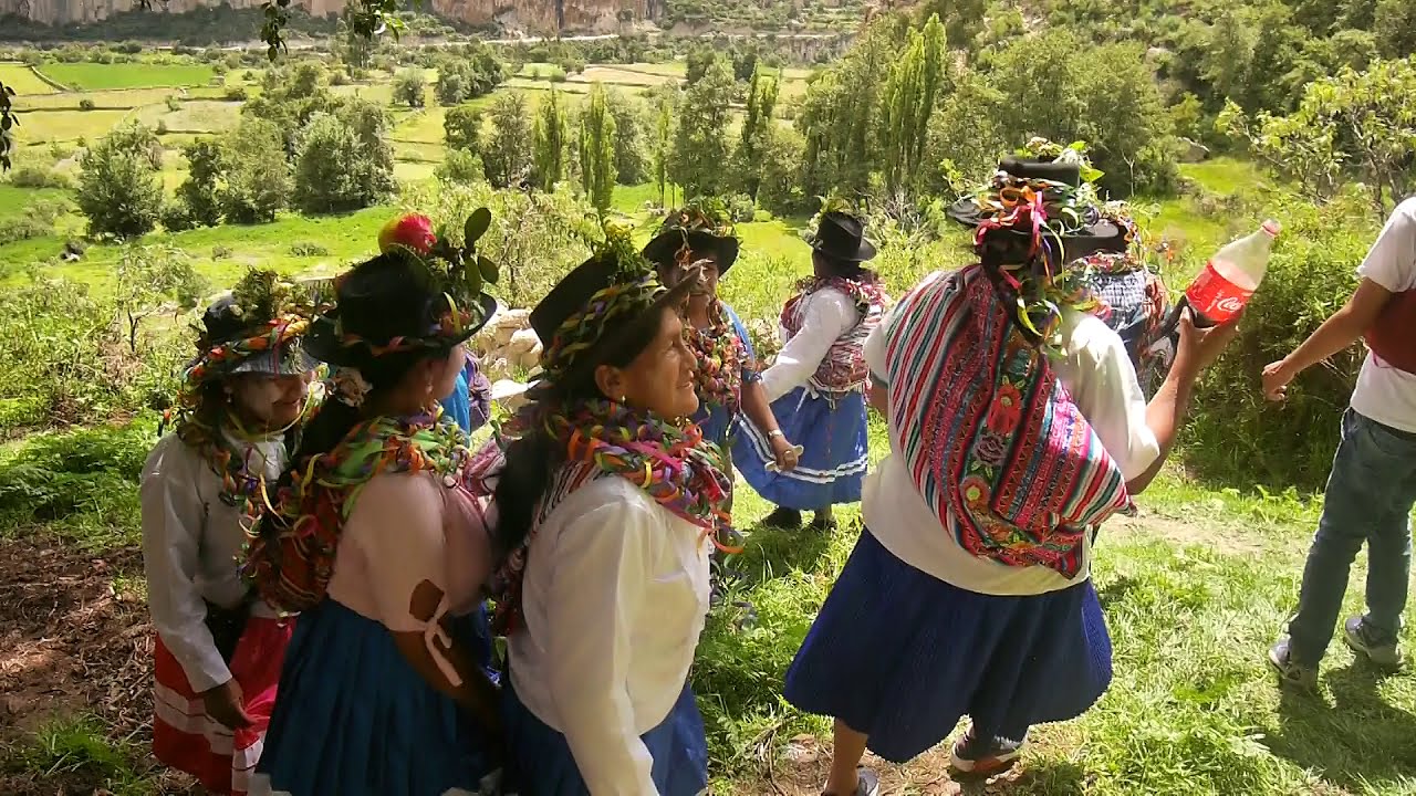 CARNAVAL EN CHACCHA DEL PUEBLO SONDONDO - YouTube