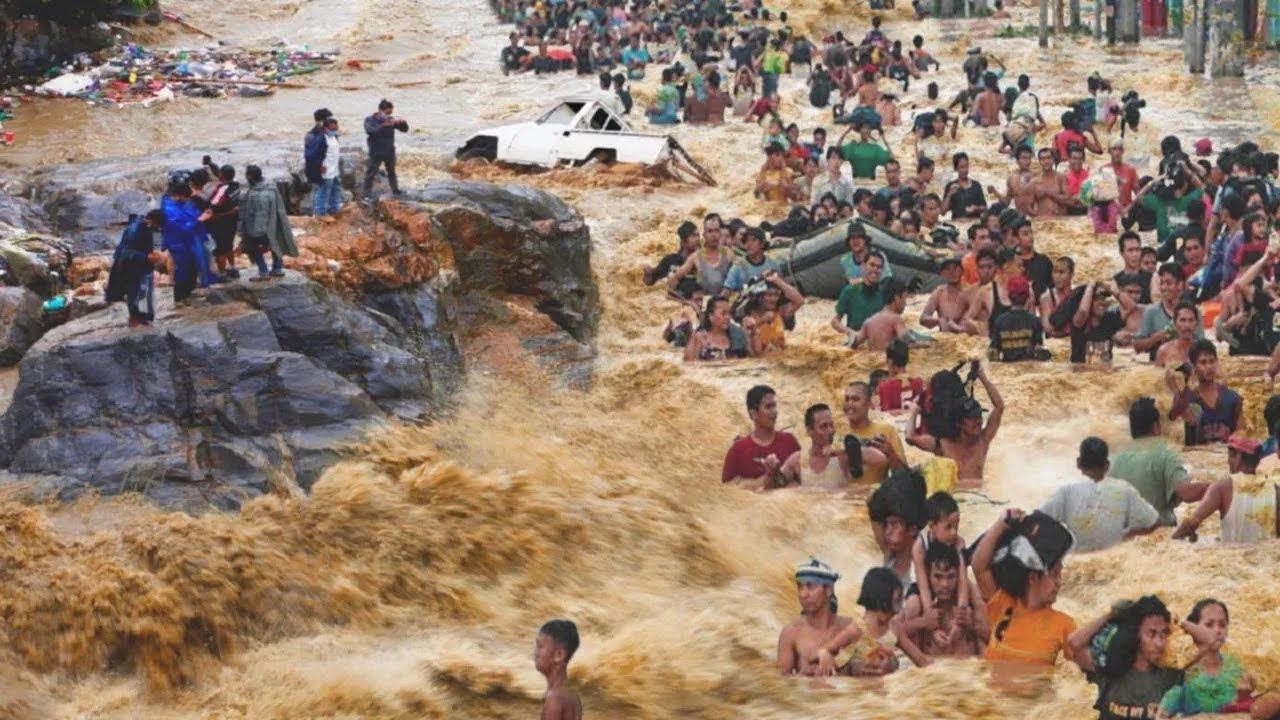 24 Indonesian villages inundated: Heavy floods due to heavy rains in ...