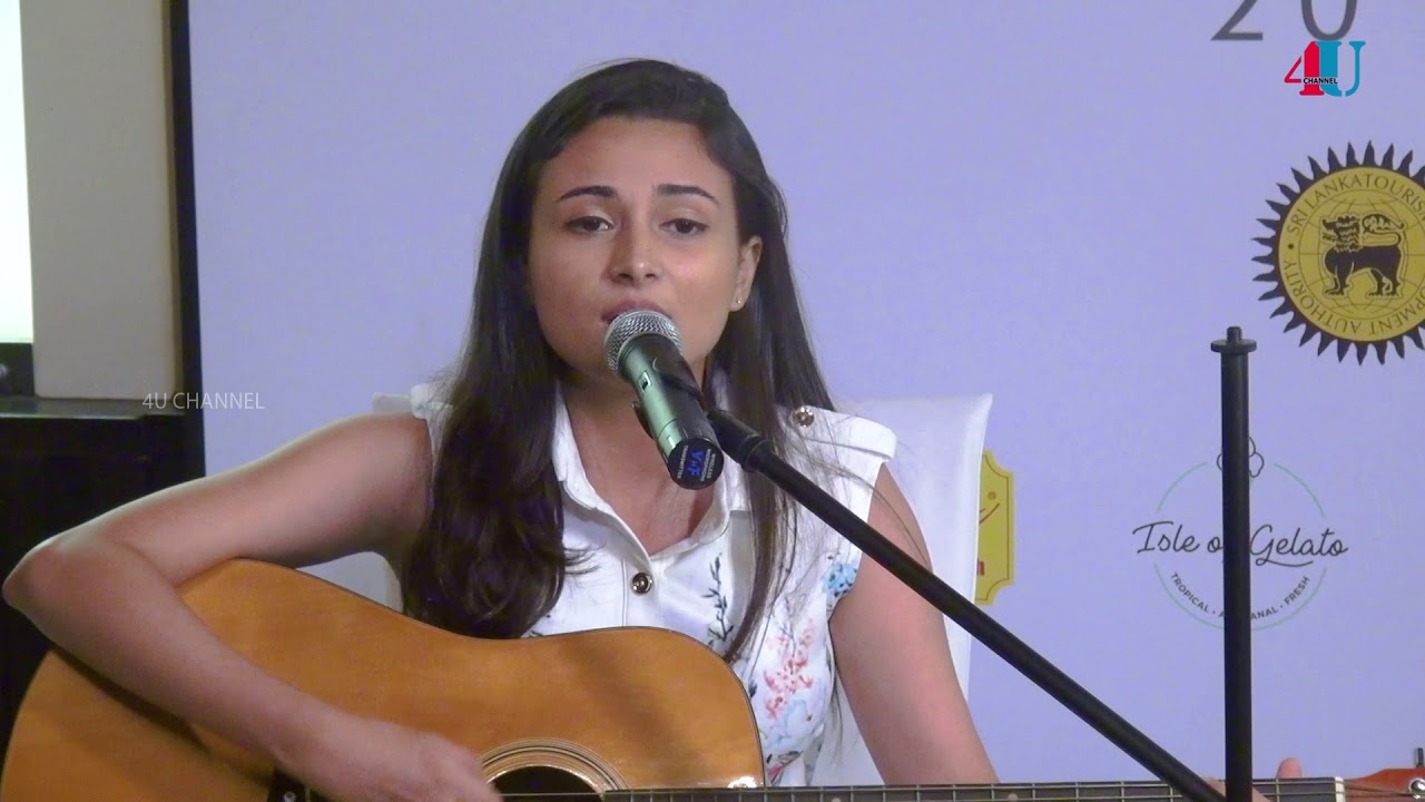 Stephanie Sansoni | 4U Channel - YouTube