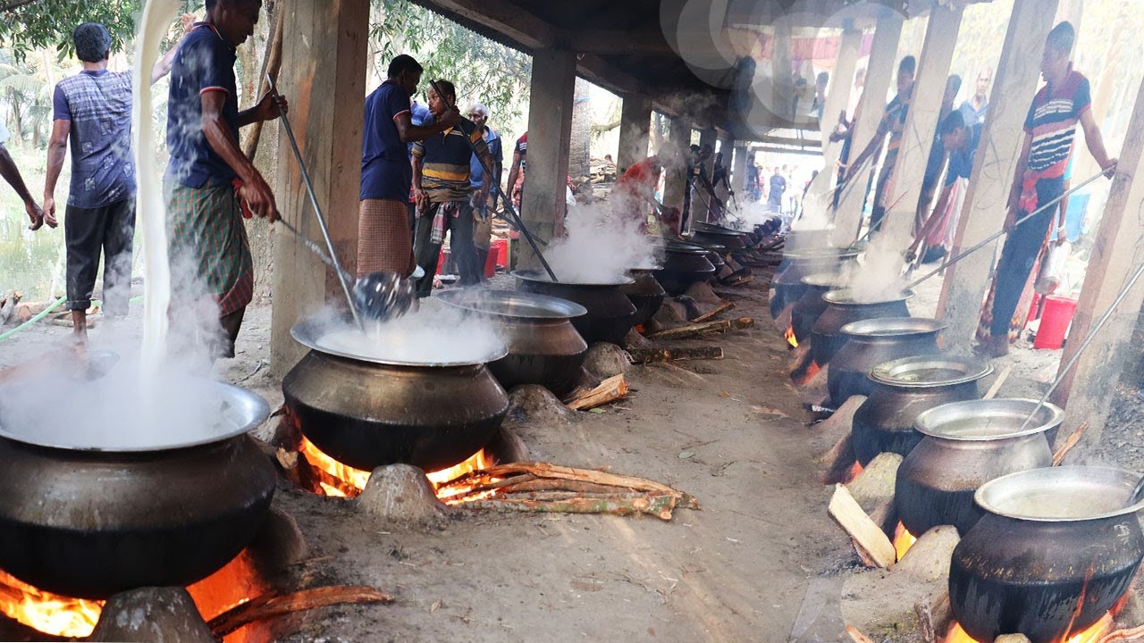 World biggest cooking for humanity | Fresh Street food - YouTube