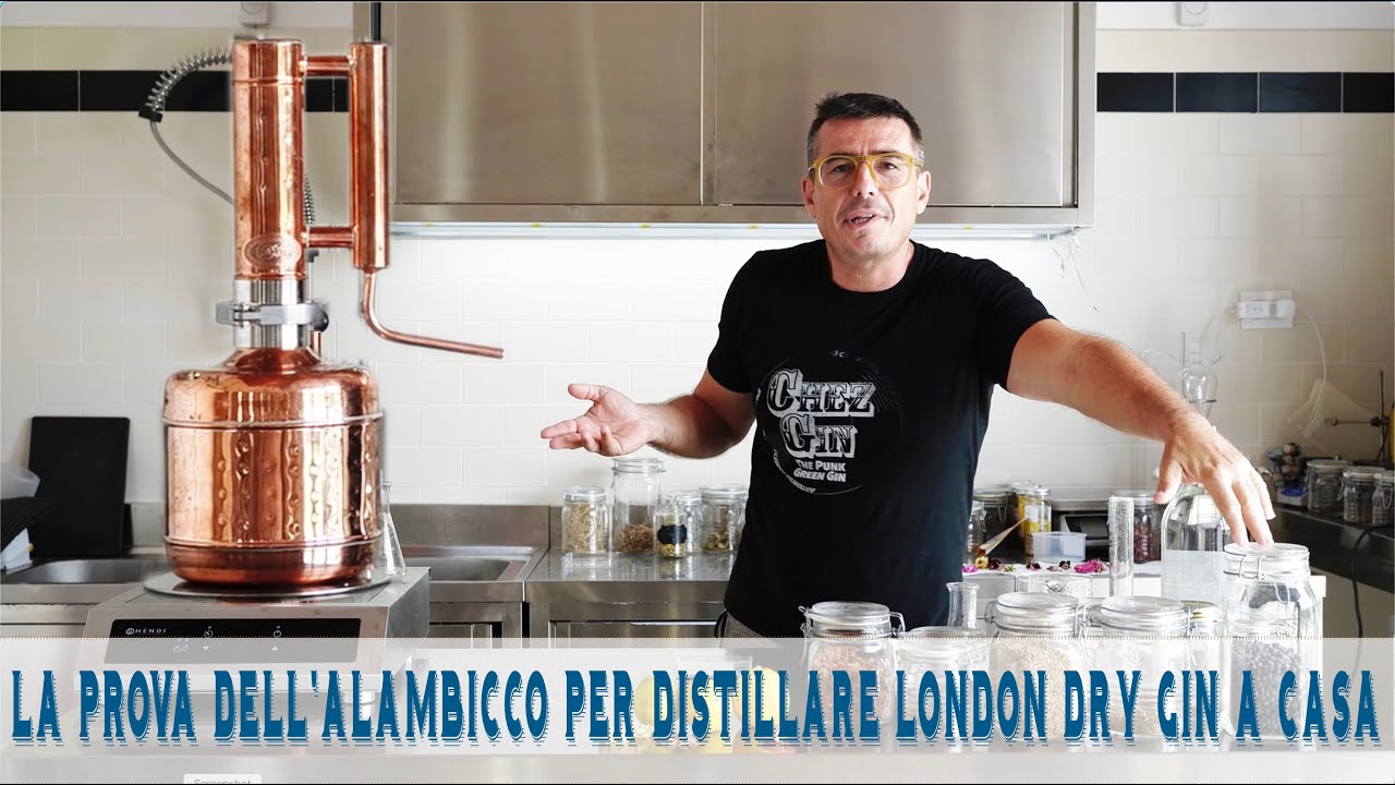 Come distilliamo rose con il miglior alambicco di saggio per London Dry ...