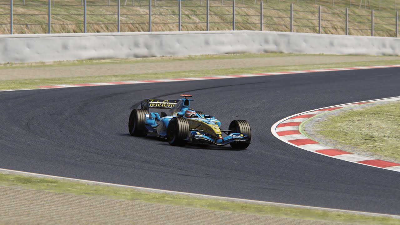 Renault R25 - Circuit de Barcelona - YouTube