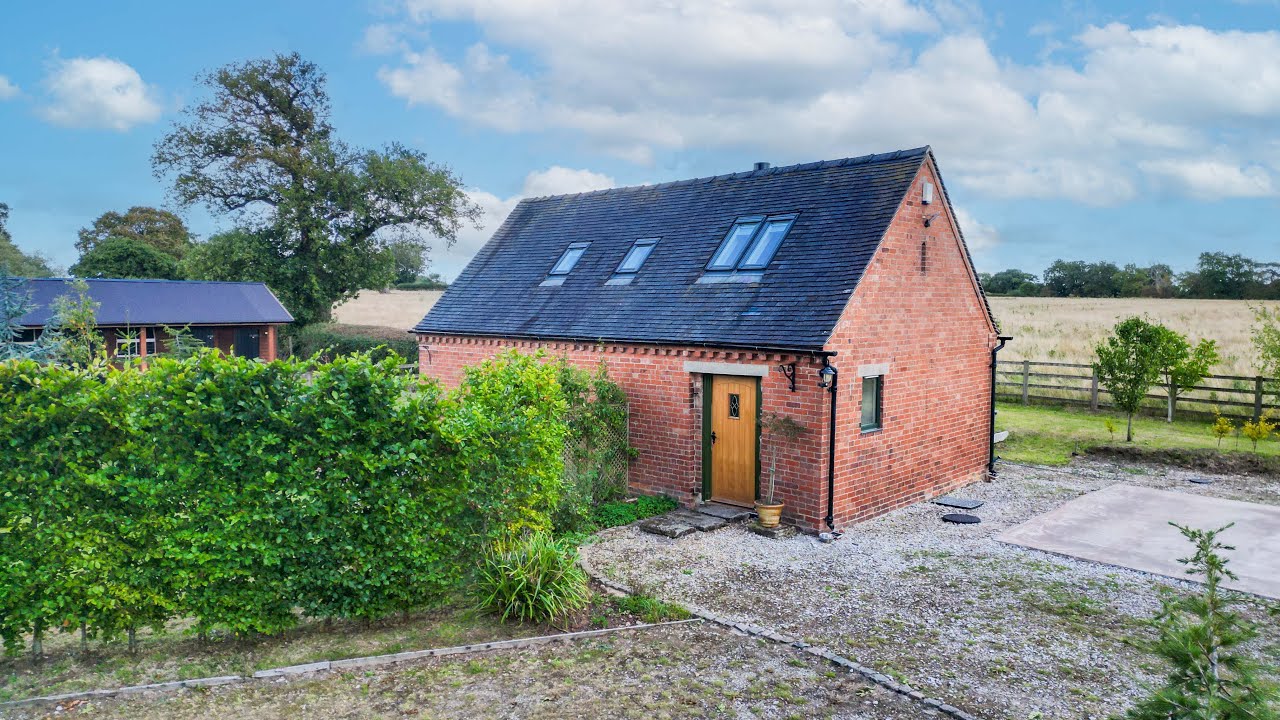 Old Barn, Marston Montgomery | Stunning Barn Conversion with 1 Acre ...