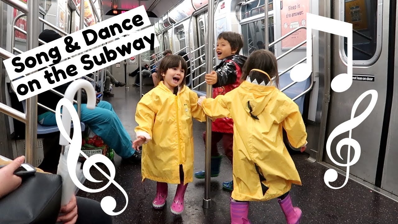 Kids Performing on Subway | Raising a City Kid | Skidamarink FTW - YouTube