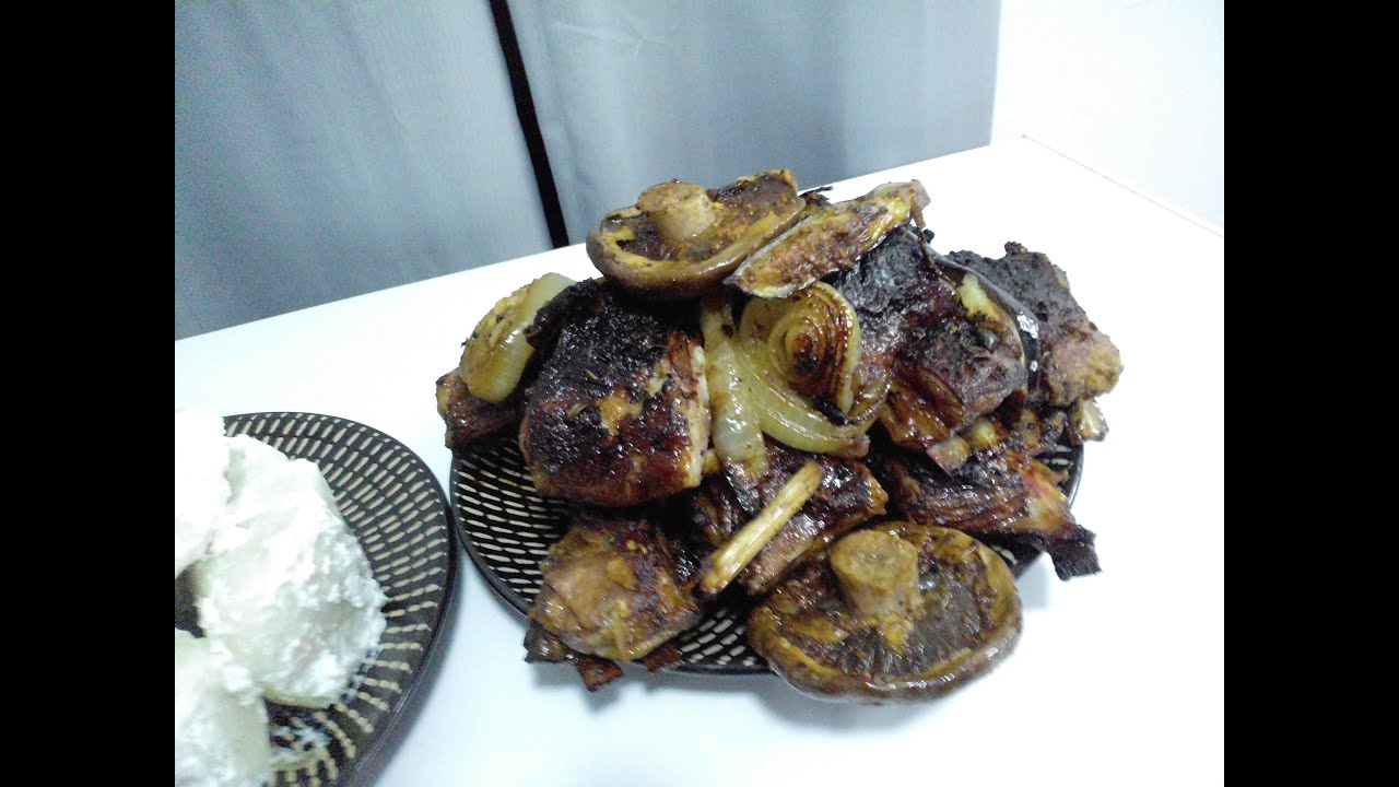 Faalifu Ufi and Mamoe Kao. Yam in Coconut Cream and Baked Lamb in the ...