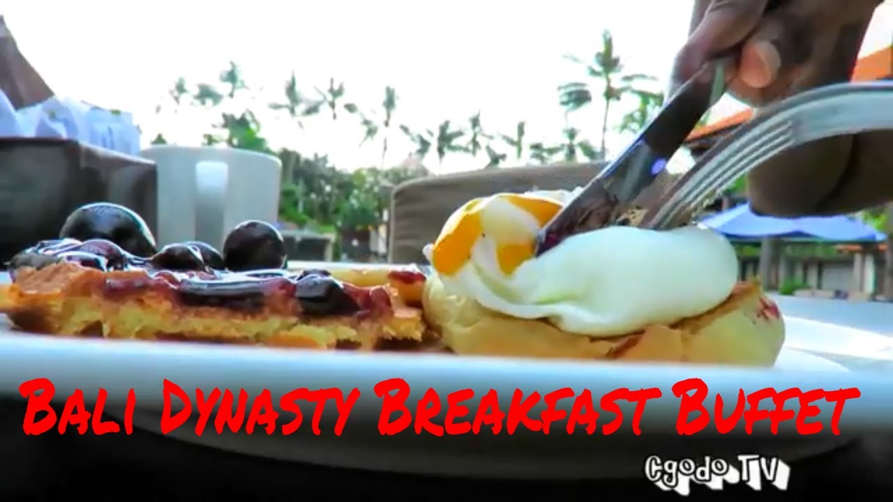 Bali Dynasty Breakfast Buffet // Indonesia - YouTube