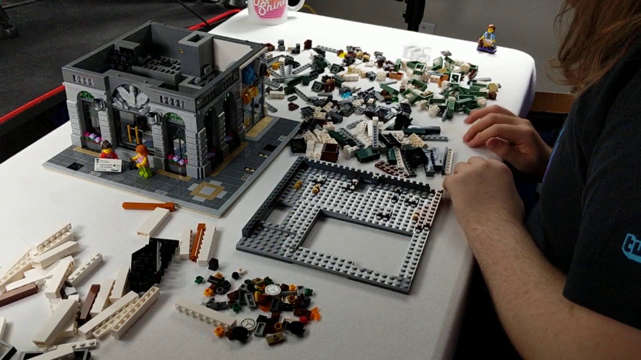 LEGO Building Time-lapse - September 21 2019 - YouTube