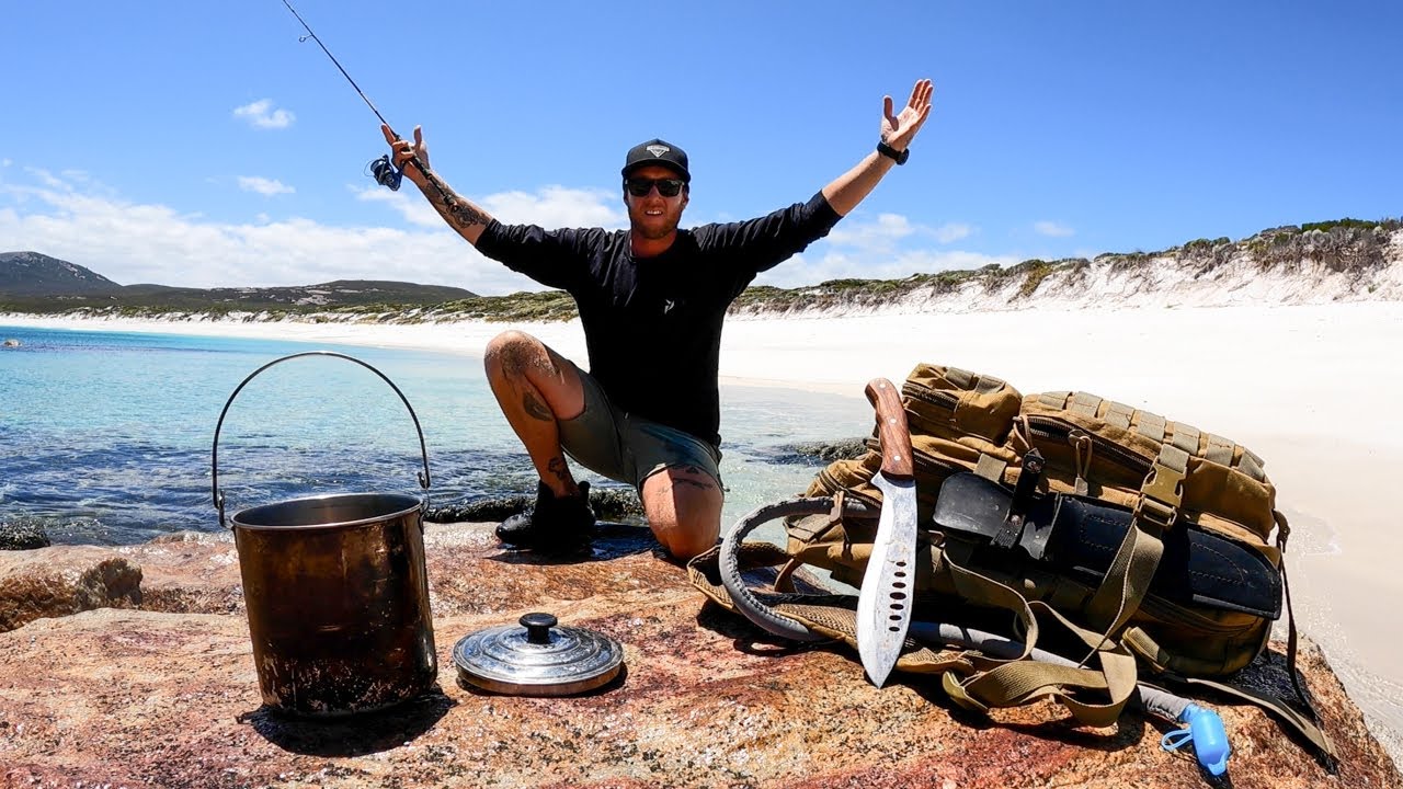 Surviving Wild Australia. SNAKE ATTACK. Catch and Cook - YouTube