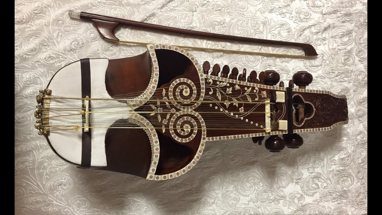 Sindhi Songs With Sindhi Saaz Surando سنڌي گيت، سنڌي ساز سُرندو تي ...