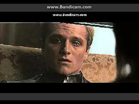Peeta & Katniss ~ Bleeding Love - YouTube