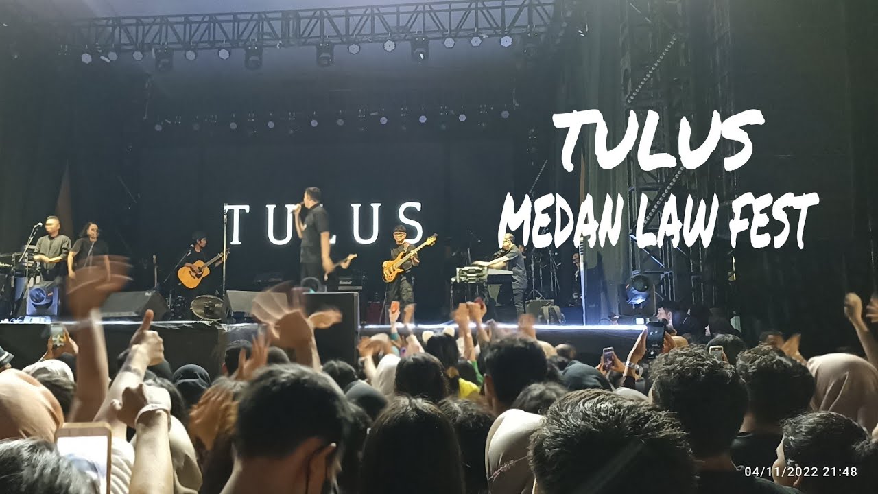KONSER FULL TULUS LIVE MEDAN || PETCAHH🔥🔥 - YouTube