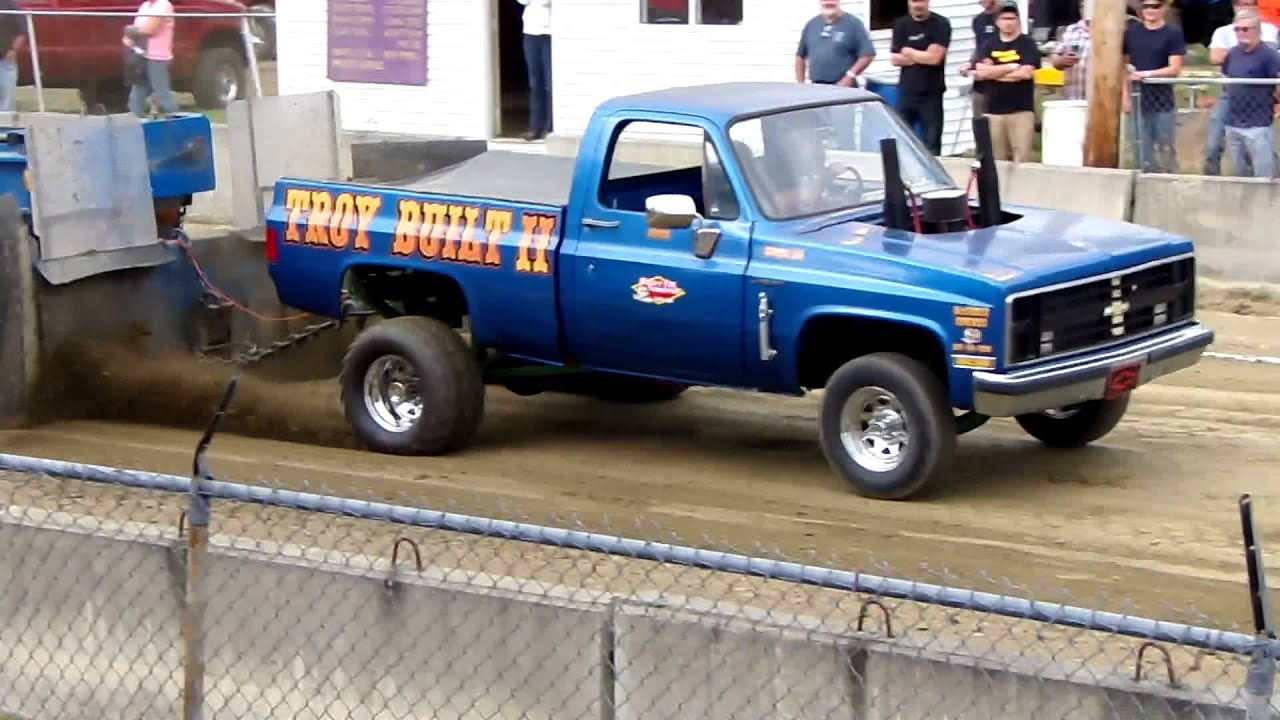 5-600 HP 1980's Chevy 2WD Truck Pull Racing Fuel! - YouTube