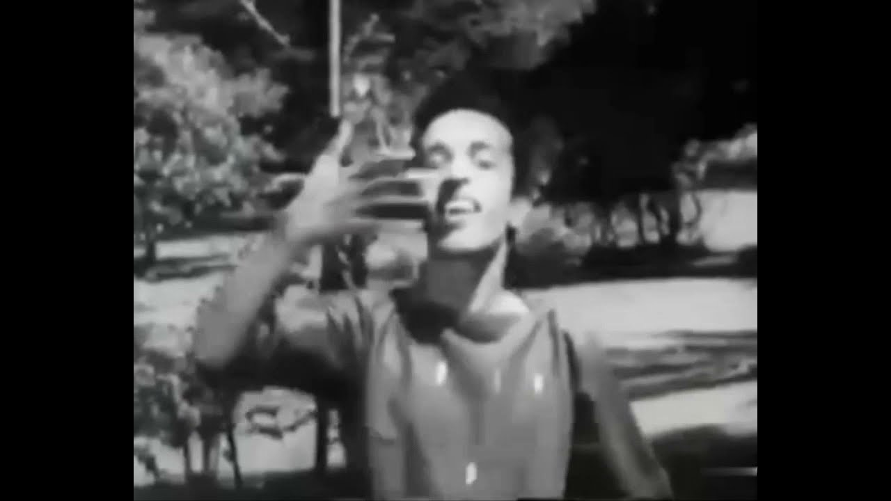 KASEH SAYANG - Mat Sentol feat Rahmah Ali (1966) - YouTube
