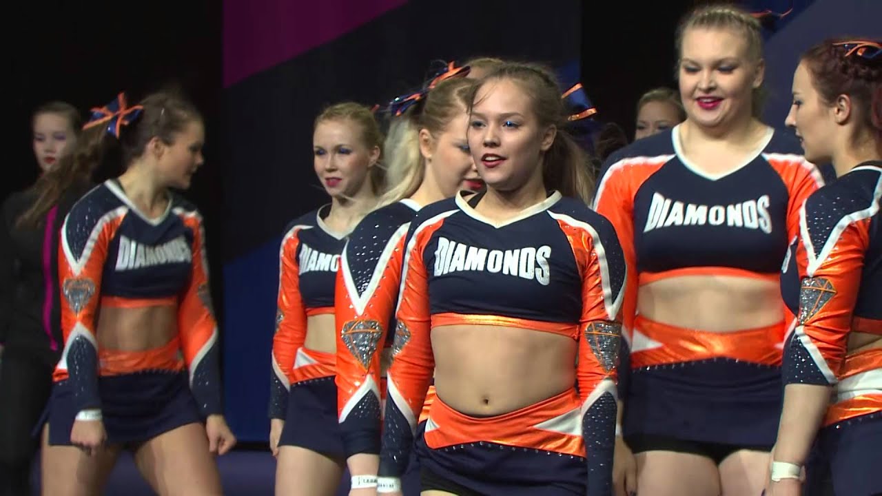 SM-cheerleading 2016: Northern Lights Diamonds - YouTube