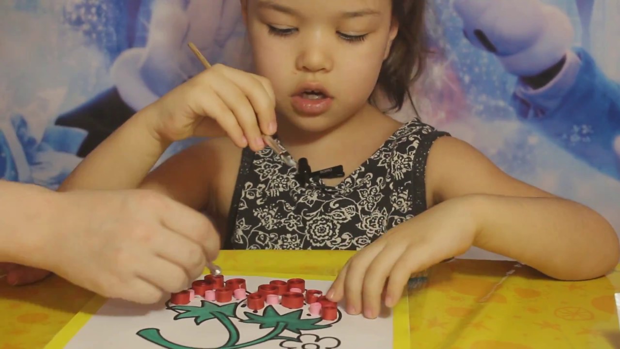 Miss Селина Русских. Квиллинг. Поделка земляничка.Miss Selina Russian ...