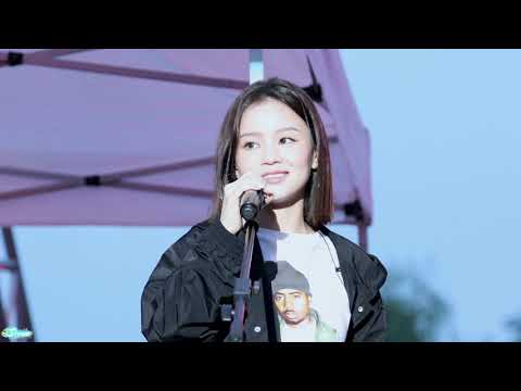 [4K] 180916 이하이 'ROSE' 직캠 Lee Hi fancam (렛츠락 페스티벌) by Jinoo