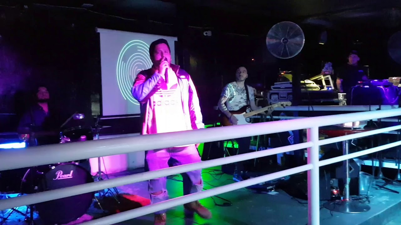 Rocha - ¿Qué se ama? En Costanera Lounge con Dj Navarro, Nico Arancibia y Diego Valenzuela - YouTube