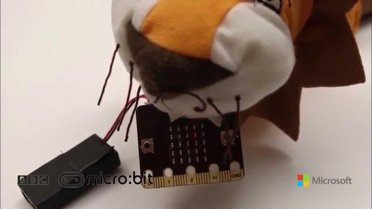 BBC micro:bit - Blink Challenge 1 - YouTube