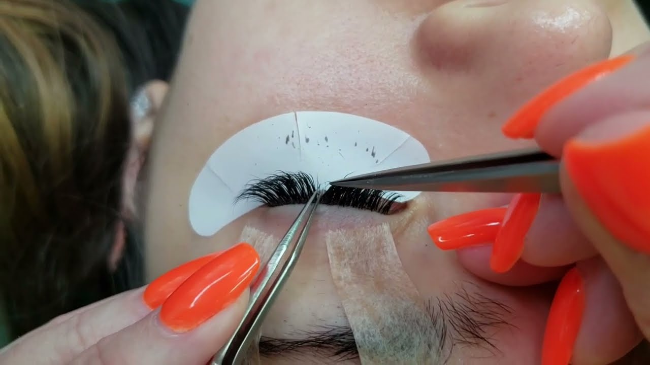 Basic Elements of The Lashe Technique for Eyelash Extensions - YouTube