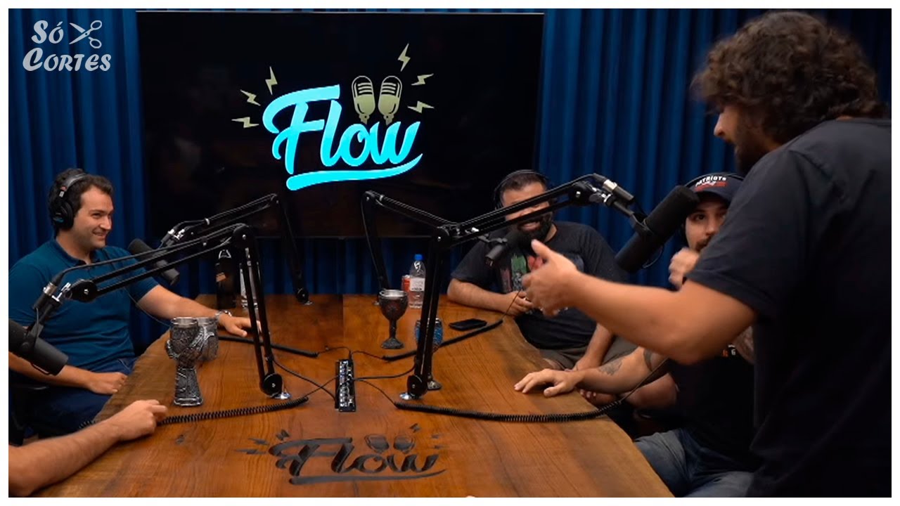 MONARK INVADE O FLOW REVOLTADO | SóCortes - YouTube