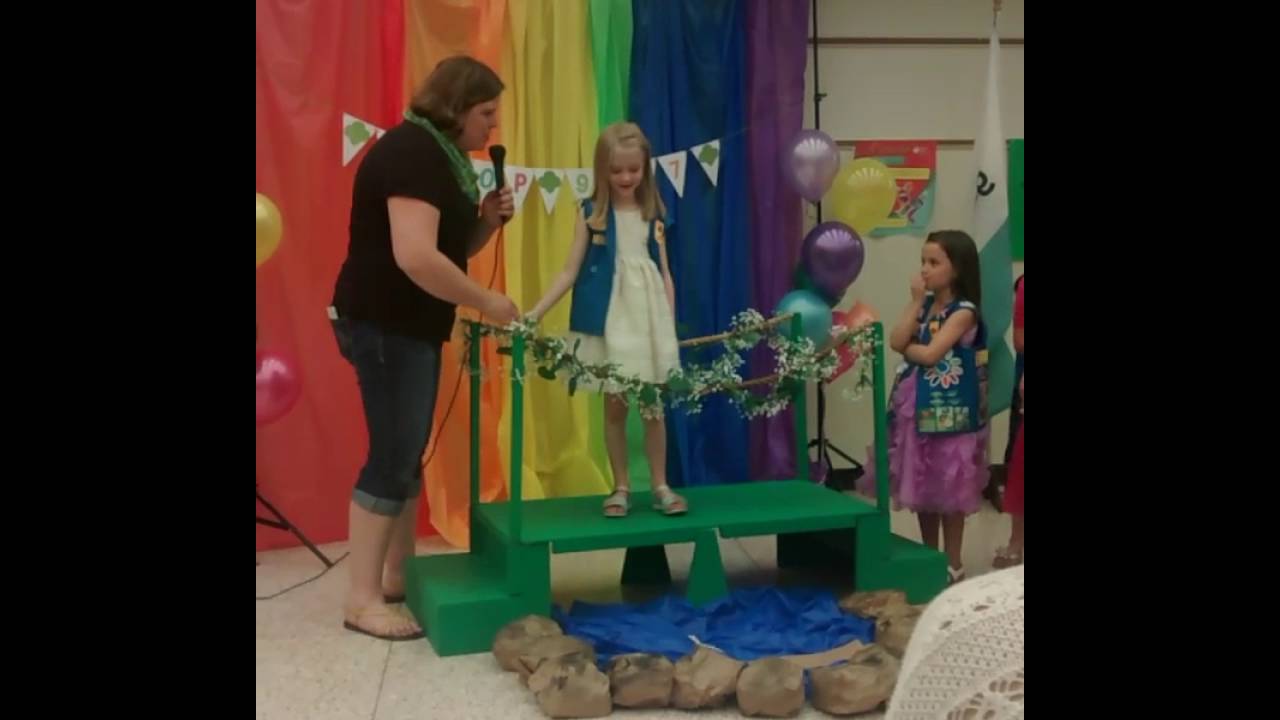 Girl scout bridging ceremony - YouTube
