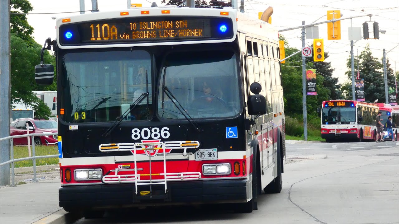 2 Minutes Of Transit | TTC Streetcars, TTC Buses & MiWay Buses At Long ...