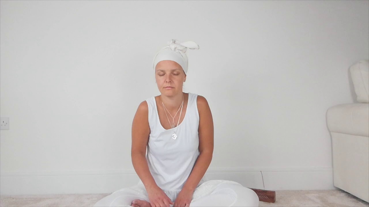 The Navel Point: Become the Eye of the Storm. - YouTube