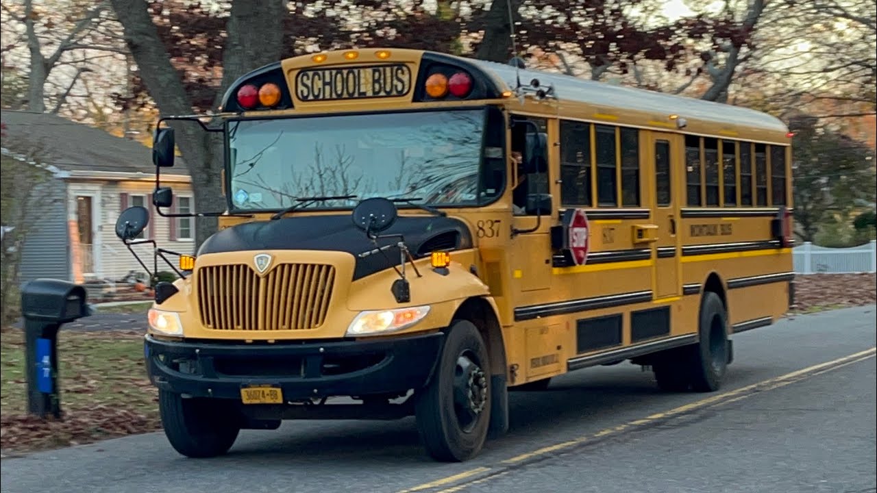 Bus 837 2017 IC CE Cummins ISB 6.7 - YouTube